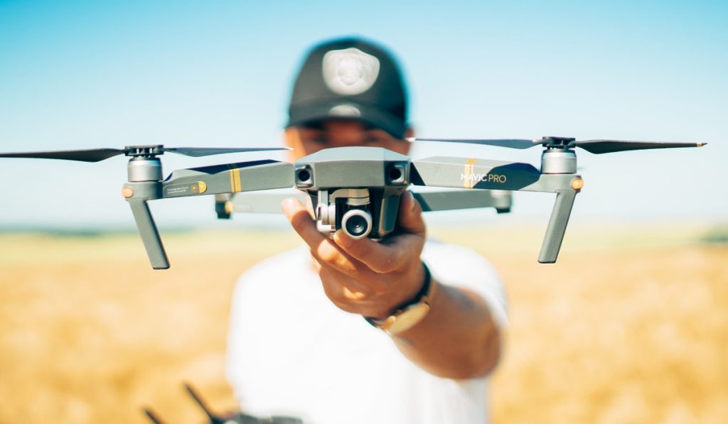 RC Drone Ultimate Guide | Top 10 RC Drones | VideoMeister