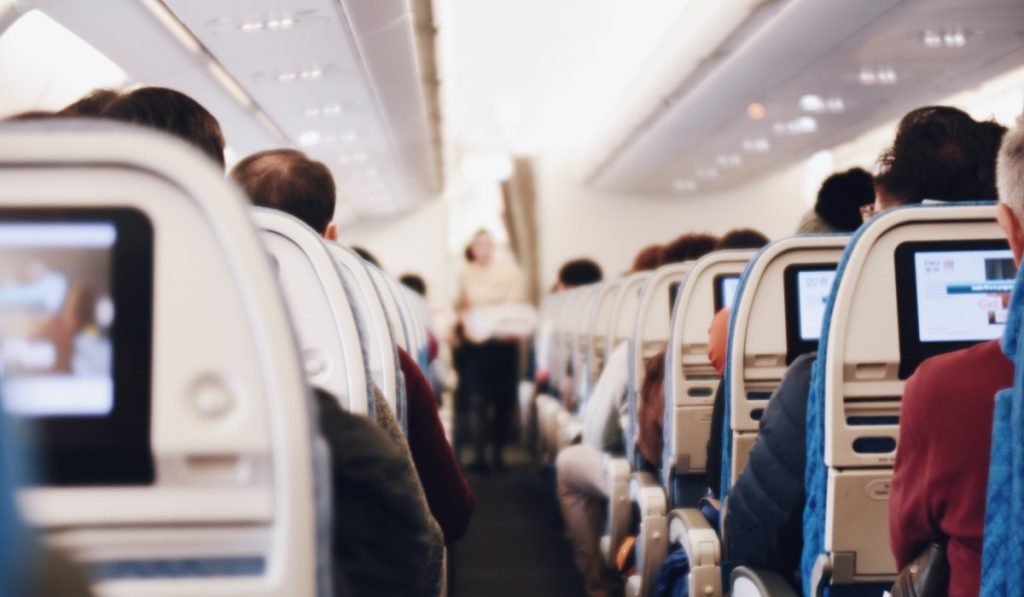 Can You Watch Downloaded Netflix Movies On A Plane can-you-watch-downloaded-netflix-movies-on-a-plane